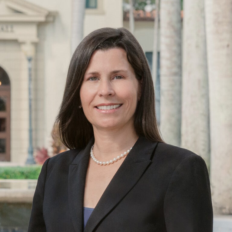 Attorneys and Staff - De Varona Law