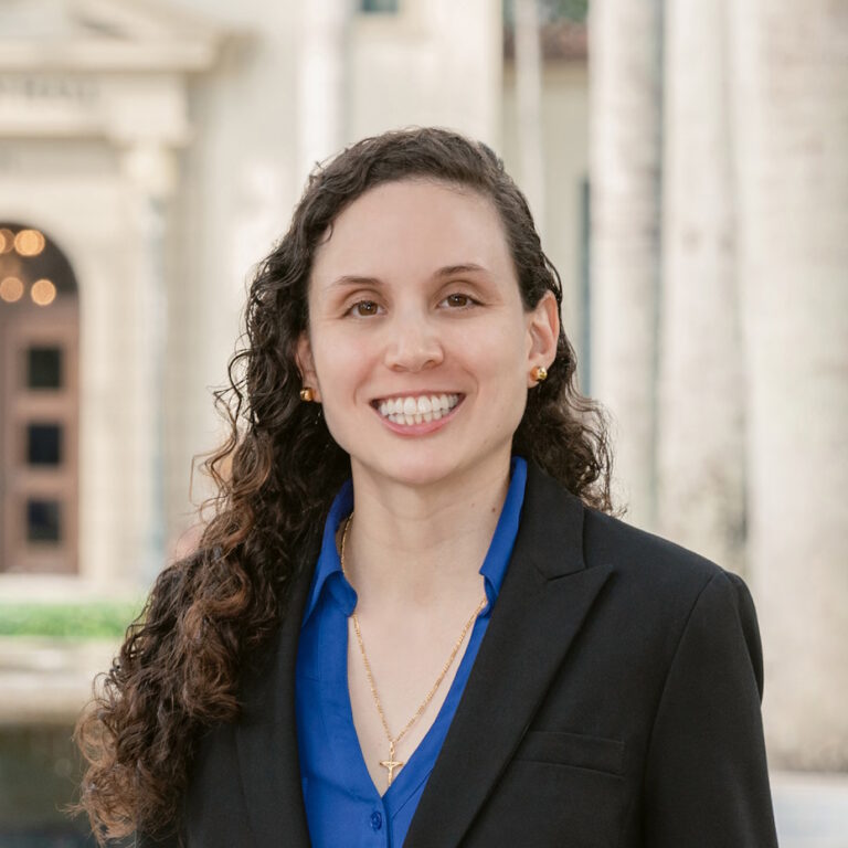 Attorneys and Staff - De Varona Law